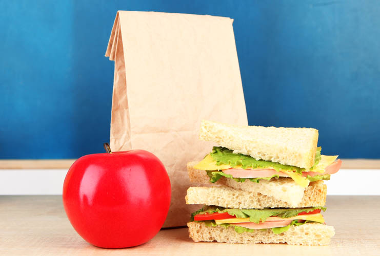 sack-lunches-shutterstock_168697220 - Nevada 211